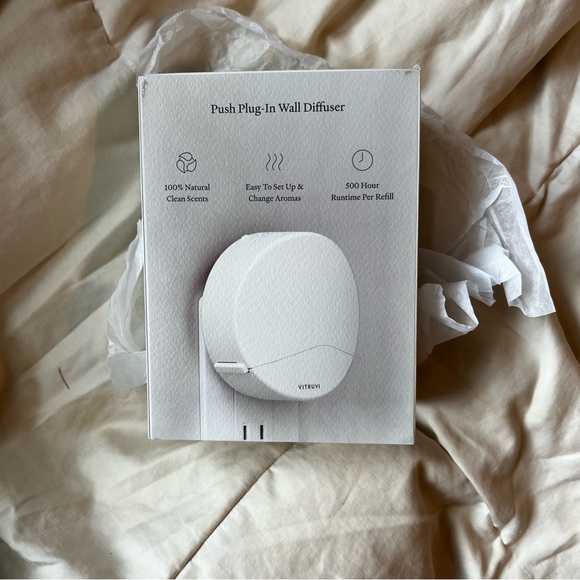 Jilly Box | Other | White Plugin Wall Diffuser Jilly Box Fall 225 ...
